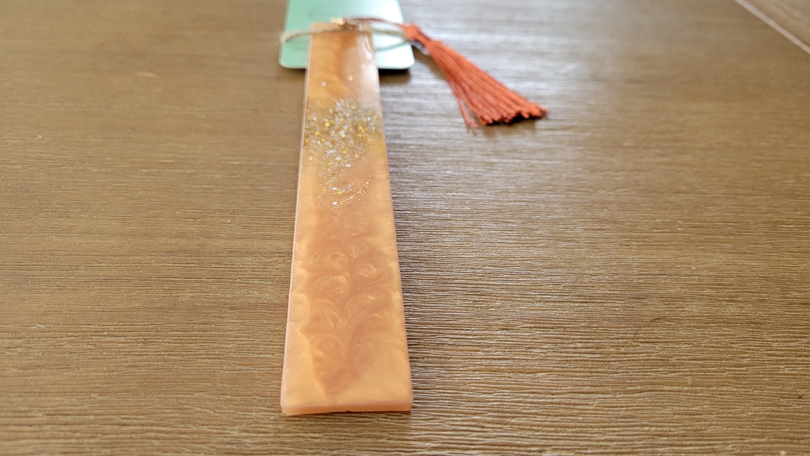 Champagne Glitter Bookmark - Nest Feather Elements